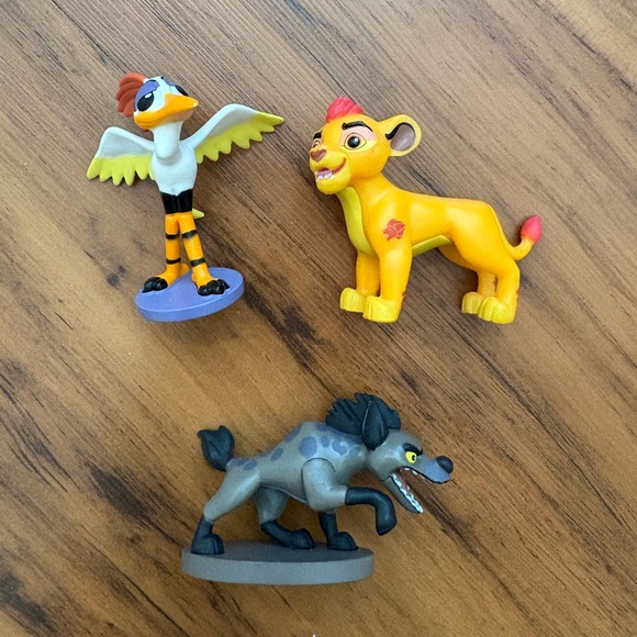 Disney | Toys | Disney Jr The Lion Guard Mini Figurines Set Of 3 | Poshmark
